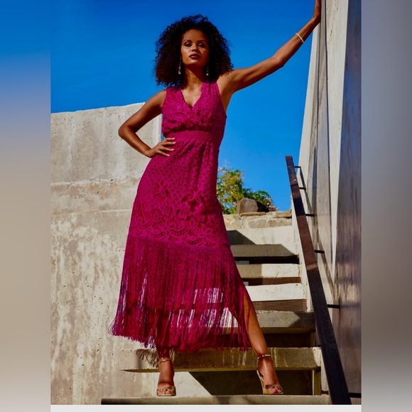Boston Proper | Dresses | Boston Proper V Neck Lace Fringed Dress In ...